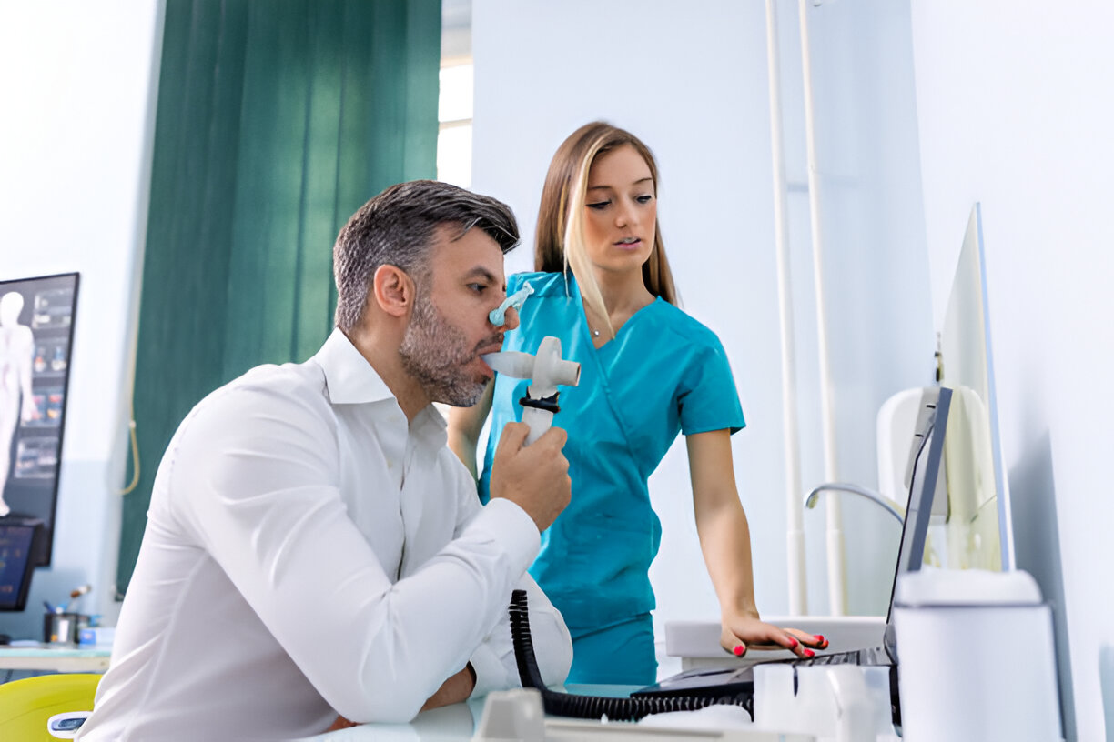 Spirometrija: kaip atliekamas plaučių funkcijos tyrimas - SveikaAkis.lt